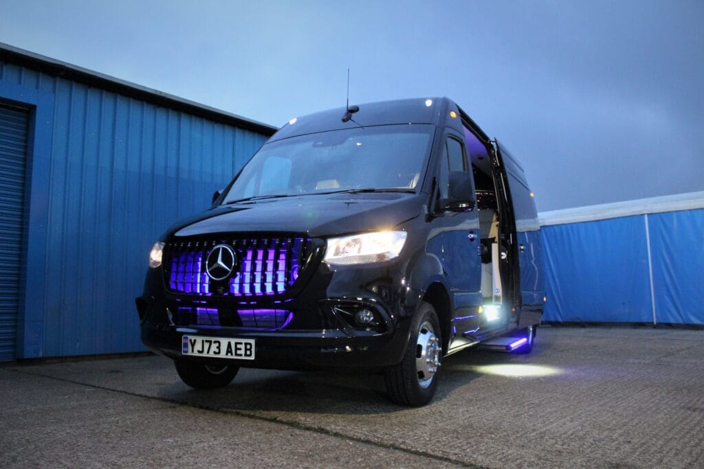 Mercedes Luxury Sprinter Jet Class (7 Pax) – LUXURY SPRINTERS
